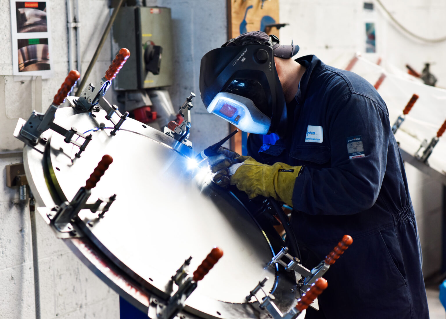 Amentum and Rolls-Royce SMR Partner on Building First SMRs in the UK ...